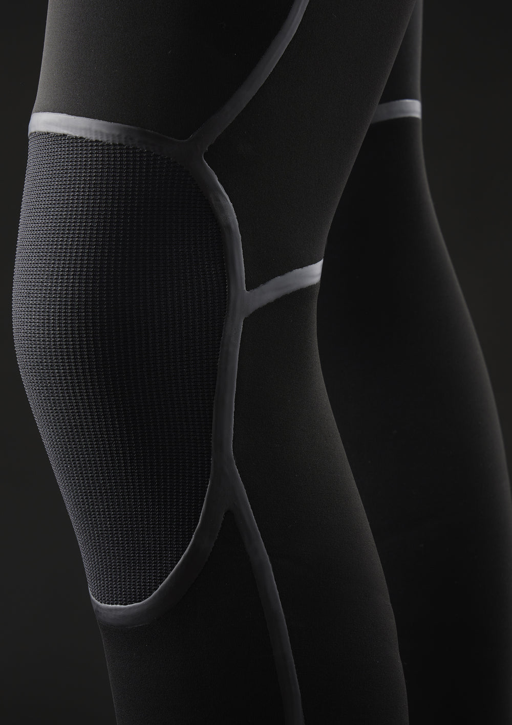 Mens 4/3mm Liquid Sealed Thermal Chest Zip Wetsuit | needessentials